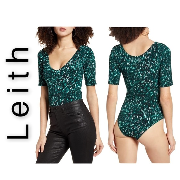 Leith | Tops | Leith Green Bug Swirl Cat Women Everyday Bodysuit | Poshmark